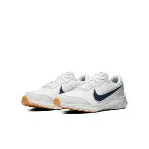 Nike Varsity Leather Low Top Sneakers