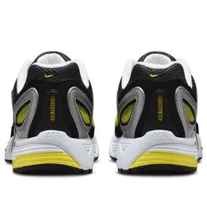 Nike Zoom Pegasus 2005 Athletic Sneakers - Black/white/white