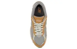 NEW BALANCE 2002r "sweet Caramel" M2002rhm - Yellow/gray