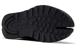 REEBOK Maison Margiela X Classic Leather Tabi Sneakers