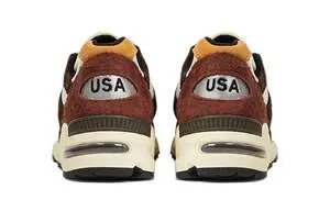 NEW BALANCE 990v2 Made In Usa Sneakers - Brown/beige/cream