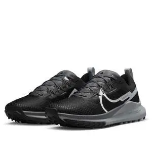 Nike React Pegasus Trail 4 Athletic Sneakers - Black/white