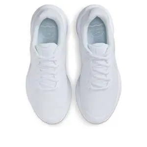 Nike Revolution "triple " Sneakers - White