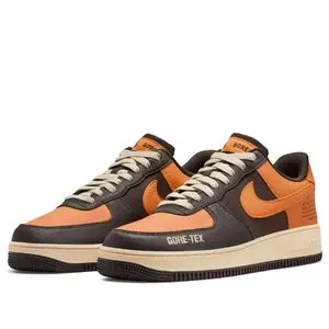 Nike Force 1 Gtx Low Top Sneakers