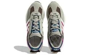 Adidas Retropy E5 Low Top Sneakers - Grey/brown