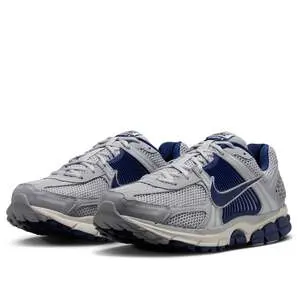 Nike Zoom Vomero 5 Sneakers