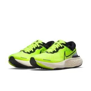 Nike Zoomx Invincible Run Flyknit Sneakers