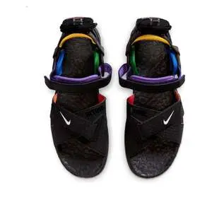 Nike Air Deschutz "be True" Sandals - Black
