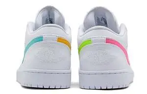 JORDAN 1 Low Sneakers - White