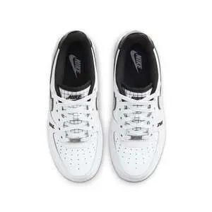 Nike Force 1 Low Lv8 Sneakers