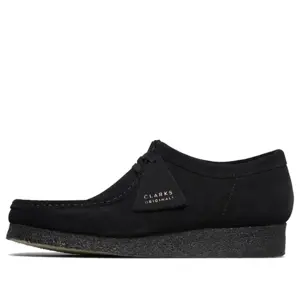 Clarks Wallabee Suede - Black