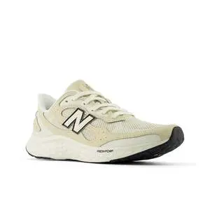 NEW BALANCE Fresh Foam Arishi V4 Sneakers - Beige/white/black