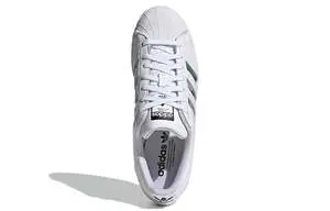 Adidas Superstar Low Top Sneakers - White/silver