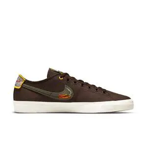 Nike Blazer Court Sb "baroque " Sneakers - Brown