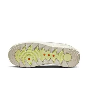 Nike Force 1 Wild Sneakers