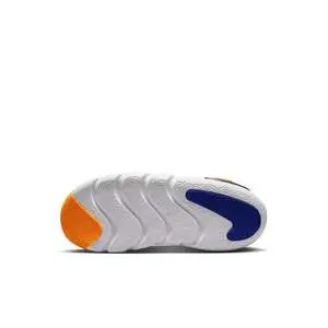 Nike Dynamo Go Sneakers