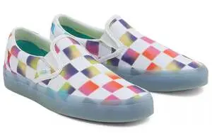 VANS Classic Slip-on "cultivate Care" Low Top Sneakers