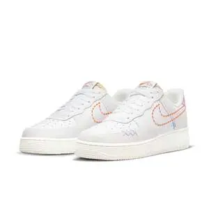 Nike Force 1 '07 Se Low Top Sneakers