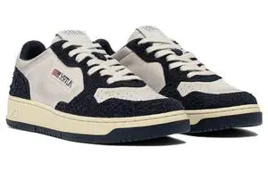 AUTRY Medalist Low Goatskin Sneakers - White/black