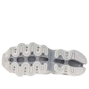 Mizuno Wave Prophecy 15 Athletic Sneakers - White/silver
