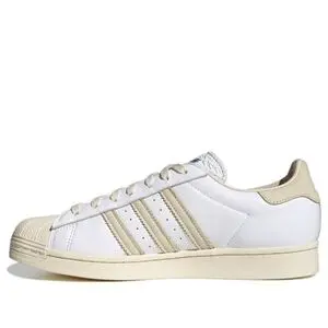 Adidas Superstar Sneaker - White