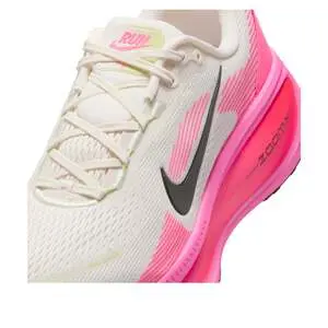Nike Zoom Vomero 18 Sneakers - Sail/sequoia/hyper Pink