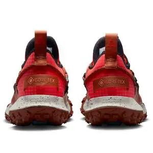 Nike Mountain Fly Low Gore-tex Sneakers - Vibrant Red/black