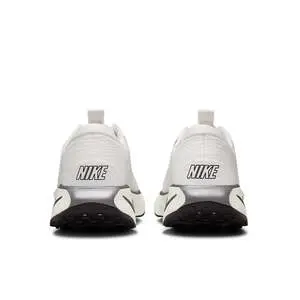 Nike Motiva Premium Sneakers - White
