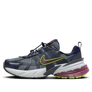 Nike Nike V2K Run Sneakers Grey/green