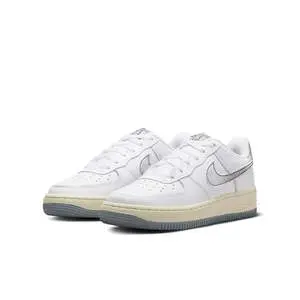 Nike Force 1 Low Lv8 3 Sneakers - White/beach/white