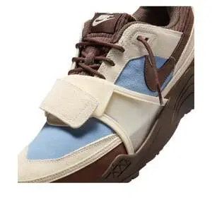 Nike X Travis Scott Zoom Field Jaxx Sneakers - Leche Blue/baroque Brown/pale Ivory