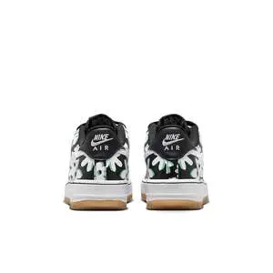 Nike Force 1 Lv8 'black White Flowers' Sneakers