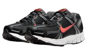 Nike Zoom Vomero Athletic Sneakers