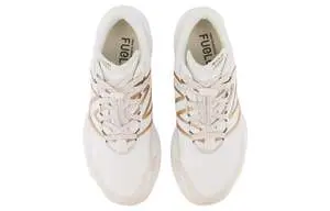 NEW BALANCE Fuelcell Rebel V3 Permafrost Sneakers - Cream/white