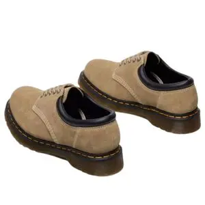 Dr. Martens 8053 Waxy Derby Shoes - Savannah Tan