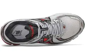 NEW BALANCE 860 Athletic Sneakers - White