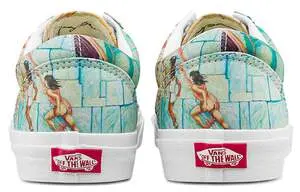 VANS Moca X Old Skool 'judy Baca: Hitting The Wall' Sneakers - Multi-color