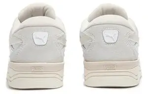 PUMA 180 Low Top Sneakers - White/beige