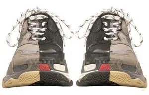 Balenciaga Triple S Sneaker - Blackgraymulti-color