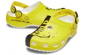 CROCS X Classic Crossover Clogs