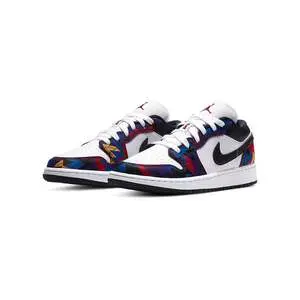 JORDAN 1 Low Se Sneakers