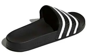 Adidas Adilette Slides - Black/white