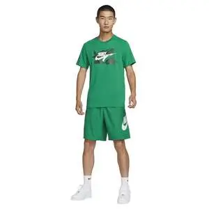 Nike Club Graphic T-shirt - Green