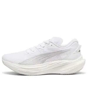 PUMA Deviate Nitro 3 Sneakers