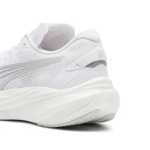 PUMA Deviate Nitro 3 Sneakers