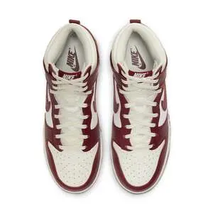 Nike Dunk High 'team Red' Sneakers - Wine Red/white