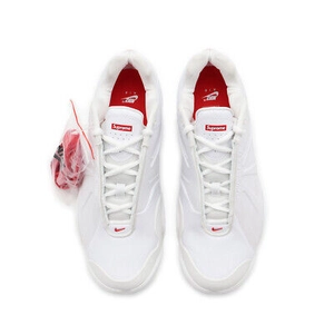 Nike X Supreme Air Zoom Courtposite Sneakers