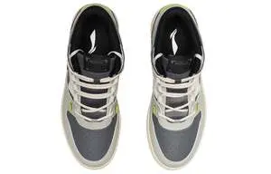 LI-NING Basketball Mid Top Sneakers
