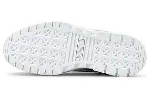 PUMA Mayze Sneakers