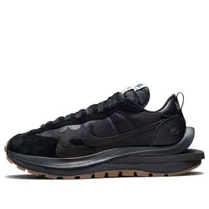 Nike X Sacai Vaporwaffle "black Gum" Sneakers - Black/gray